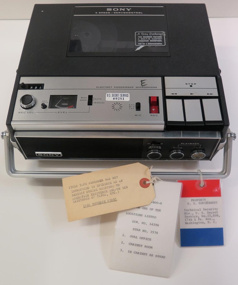 18 and ½ Minutes – The Museum of Portable Sound